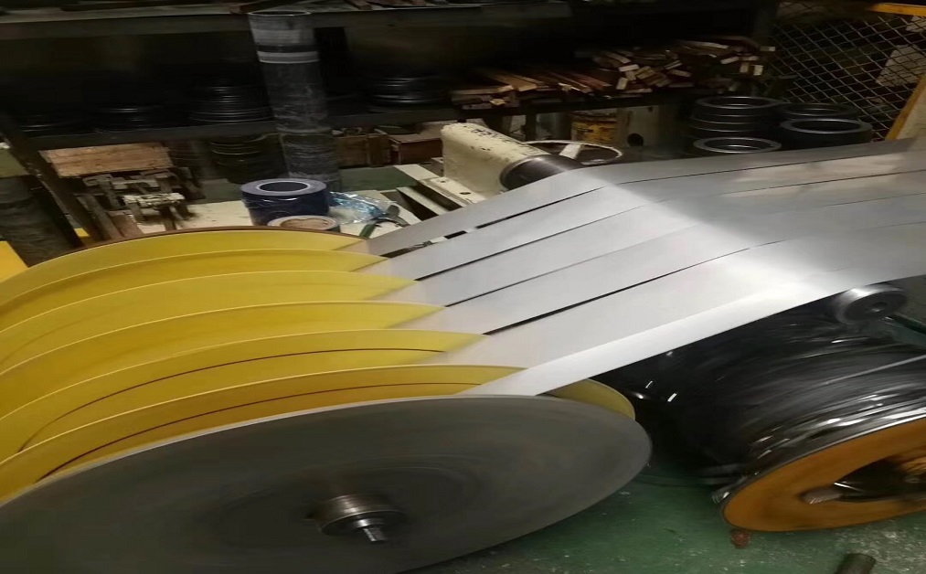 65Mn 1065 Spring Steel, Alloy Steel - High speed steel, 440C VG10 ...